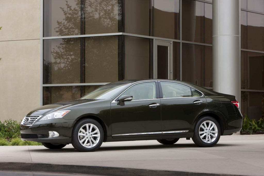 Lexus announces the 2011 ES 350