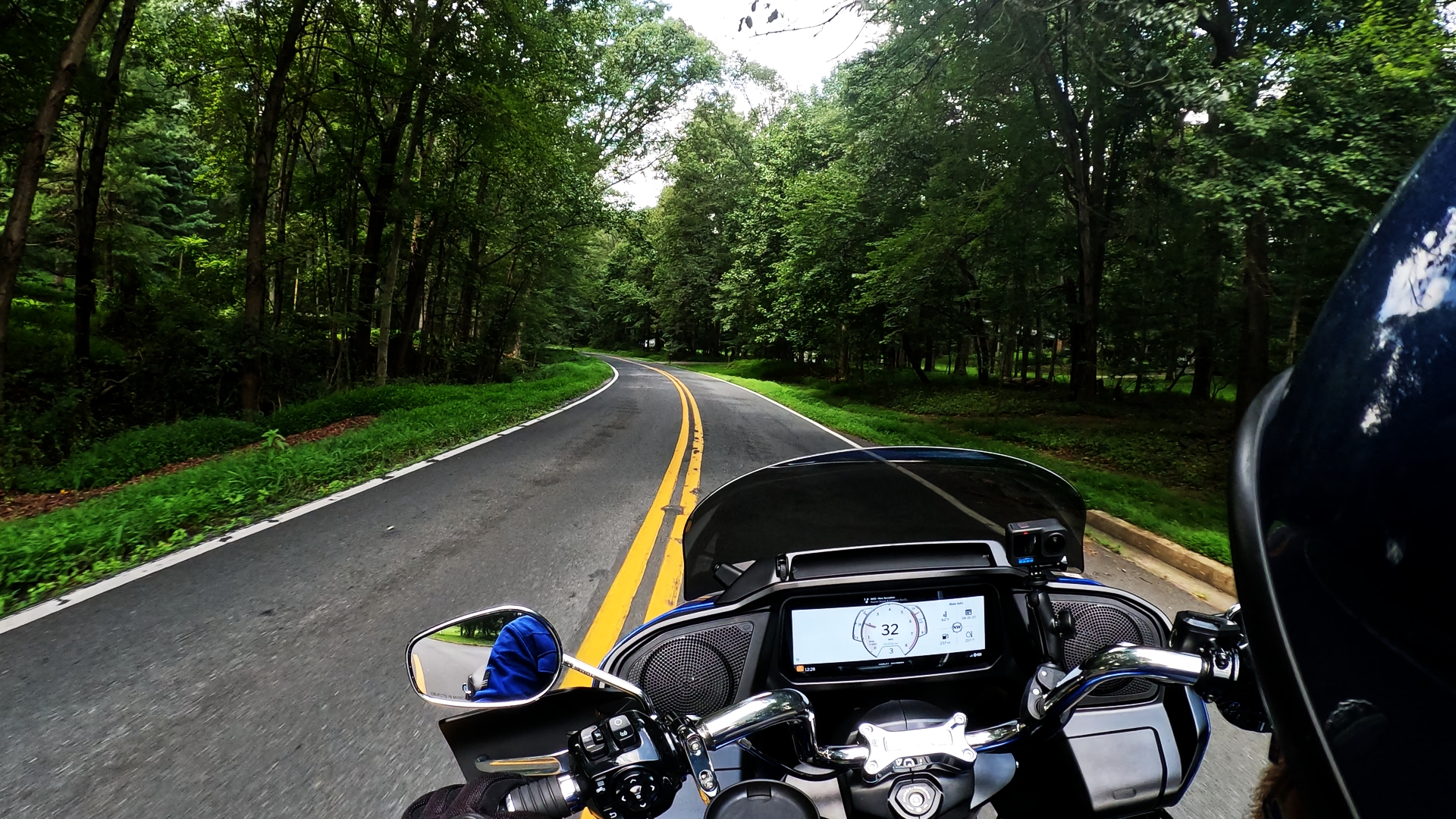 Cars don't like this road BUT motorcycles do!